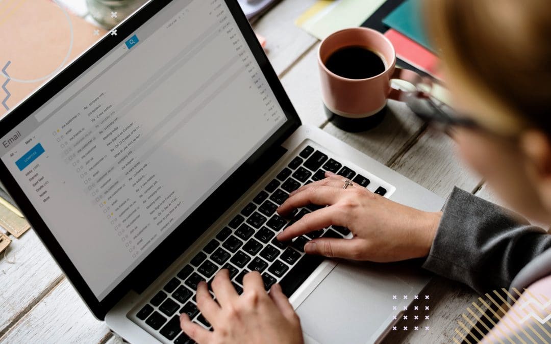 8 Different Types of Alumni Messages & How to Write Them - FutureFund